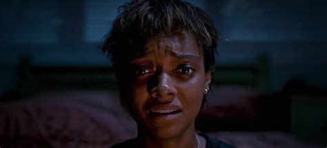Fale Comigo I Filme de terror ganha novas imagens