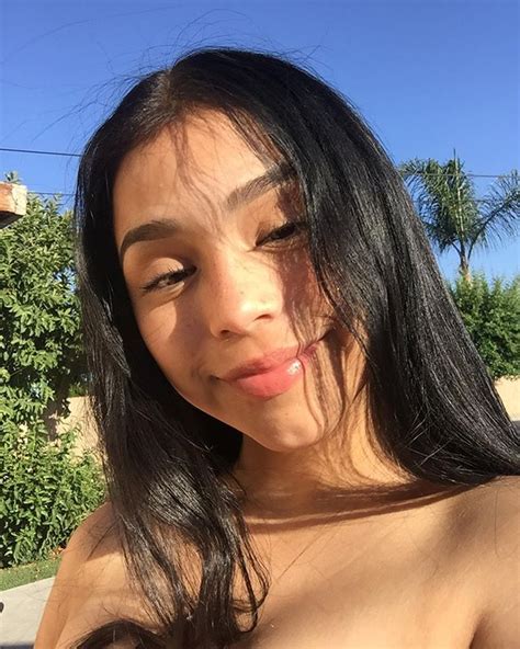 Beautiful Catfish Believable Catfish Pics Latina Natural Face