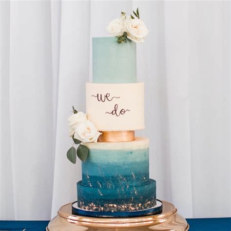 Aqua Color Wedding Cakes