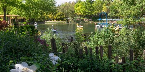 Gilroy Gardens Gilroy Ca California Beaches