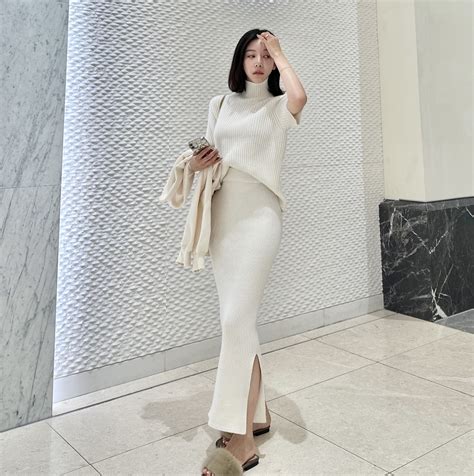 고급미핏대박 카민 반목 울니트 치마 투피스 Set 에이블리