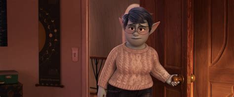 Laurel Lightfoot Personnage En Avant • Disney Pixar • Cinéfilms Planet