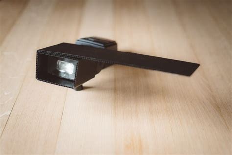 How To Make A DIY Honeycomb Strobe Flash Speedlight Grid With Straws