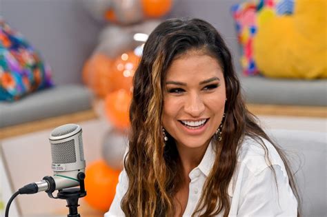 Simone Mendes Diz Que Já Se Acostumou Com Carreira Solo Virei A Chave