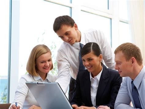 Win Themes In Government Contracting Common Questions Answered Hinz