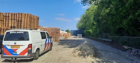 ‘motorclub Zat Op Terrein Lelystad Waar Botten Lex Van Cittert Zijn Gevonden Foto Ad Nl