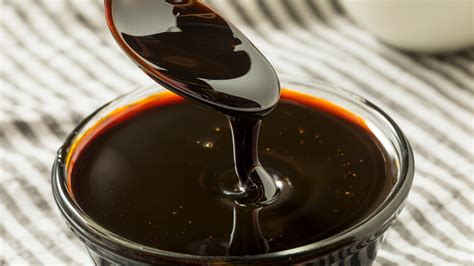 Heres What You Can Substitute For Molasses