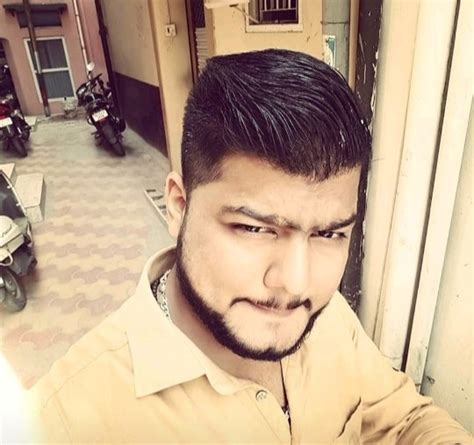 Moiz Malik Indian Male Escort In New Delhi