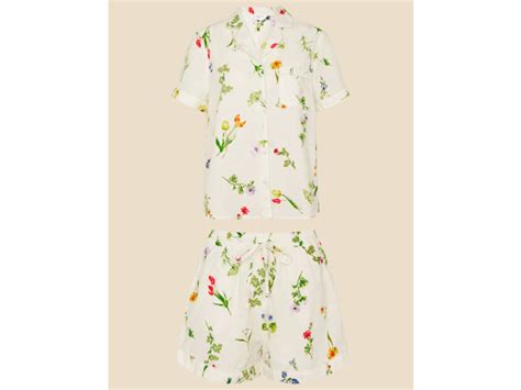 The Stylish Mothers Day Ts Shell Love From Accessorize The Standard