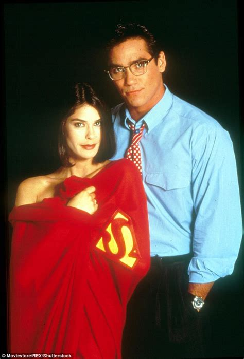 Teri Hatcher Dresses Up As Her Lois Clark Character Lois Lane As She Attends Comic Con Daily