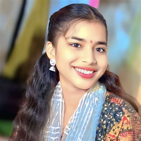 Singer Teena Official Youtube