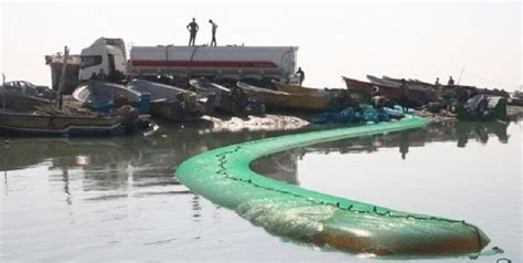 کشف بزرگ‌ترین مَشک‌های ماری قاچاق سوخت در خور تیاب میناب خبرگزاری فارس