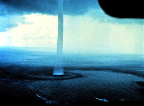 Ocean Funnel Cloud Waterspout Sighting In Oc Laist