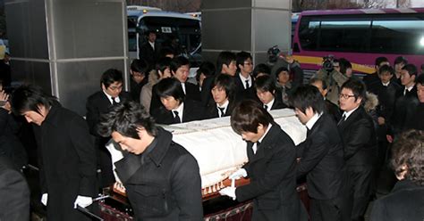 故 김형은 벽제화장장 도착 Md포토