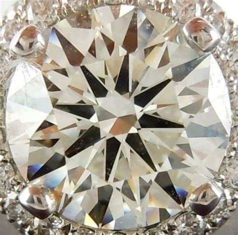 Diamond Factors For Assessing Quality Charts Ideal Cut Diamond Fire Heart Buying Diamonds