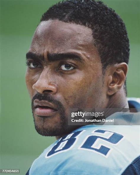 30 Tennessee Titans Yancey Thigpen Photos And High Res Pictures Getty