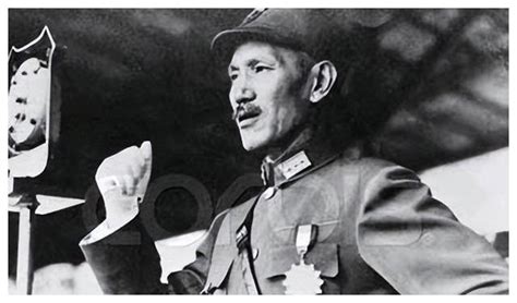 布衣元帅”徐向前，以少胜多战役获毛主席称赞，如今妻女何在？妻子黄杰徐鲁溪