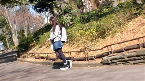 ロケット型おっぱい】23歳【セフレは常時5～6人確保】まおちゃん参上！雑貨屋で働く彼女の応募理由は『sexが好き過ぎてたどり着きました♪』週6はsex！1日はみっちりオナニー日を作る生粋の