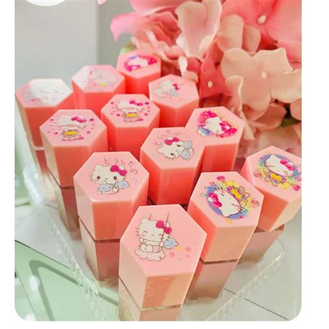 Mocallure Hello Kitty Liquid Blush Hamnascollection