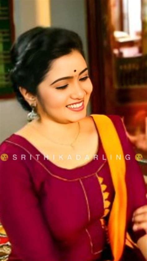 Pin By Natarajan Gopalan On Srithika Beautiful Women Pictures