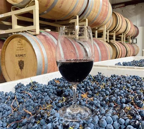 Valentines Wine Blending Workshop At Olivers Kismet Estate Winery