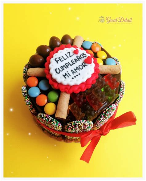 Delitalle 🎂🥰 ️ Torta Candy ️🎂🥰con Dedicatoria