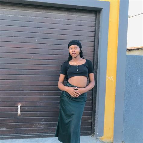 Lingomso Gura Lingomsogura • Instagram Photos And Videos