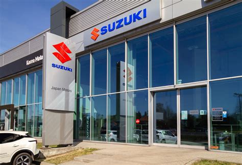 Suzuki Unveils Radical Four Legged Robotic Vehicle That Can Go Places