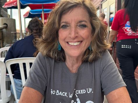 Janet Bunnell Medium