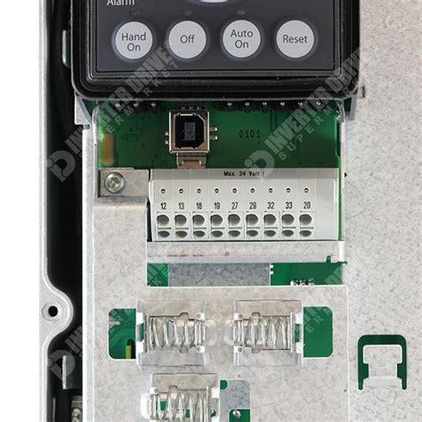 Danfoss Fc 102 Hvac Ip66 11kw 400v 3ph Ac Inverter Drive C2 Emc Ac Inverter Drives 400v