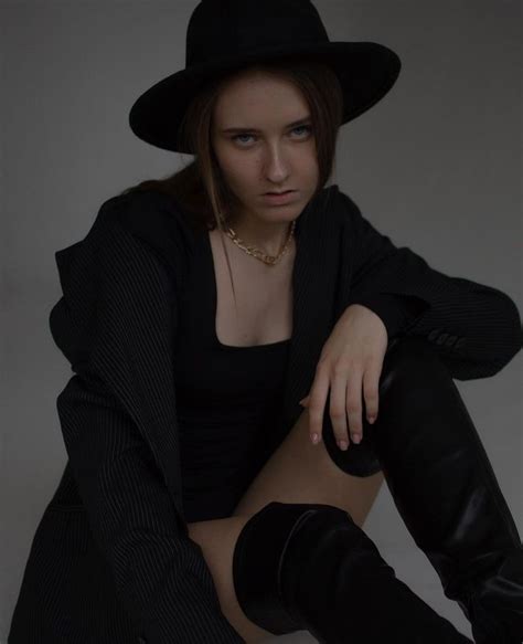 Модель