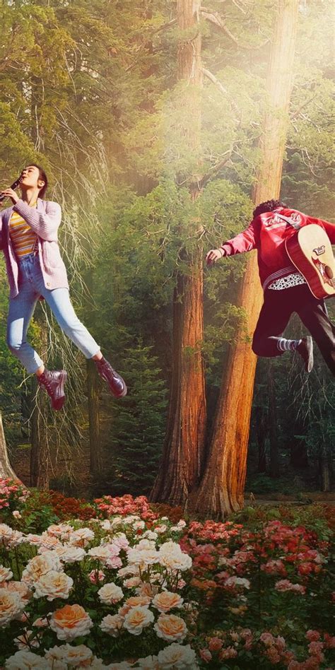 Laden Sie Das Grace Kaufmann Hintergrundbild Für Ihr Handy In