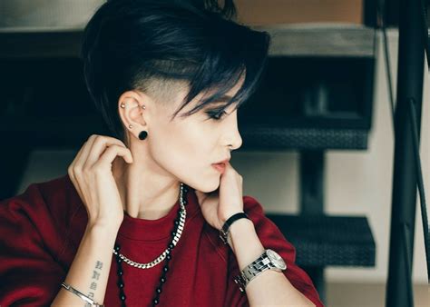 Buzzcut Pixie I Bixie Modne Krótkie Fryzury Damskie Te Uczesania Odmłodzą I Wyszczuplą Twarz