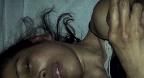 Watch This Mature Indian Amateur Take Some Hot Pov Headshots Like A Pro Free Porn Sex Videos