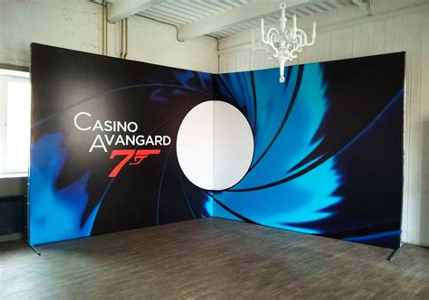 Фотозоны в Москве и Санкт-Петербурге : BrandGroup