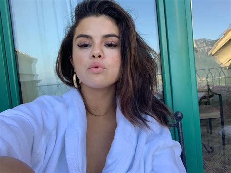 45 Celebrities Without Makeup Look Will Amaze You Zestvine 2026