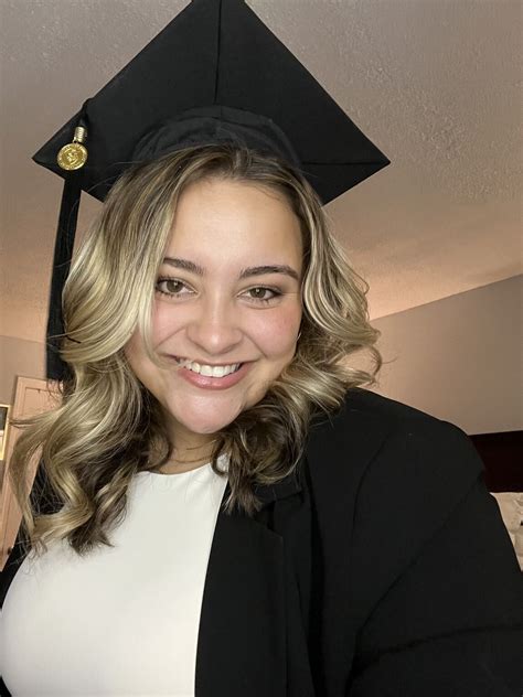 Mba Graduate Snhucelebrate Snhu Mbagraduate Sajra Dzelilovic 21 Comments