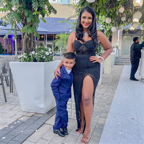 Shelly 🇬🇾 I Didnt Know I Had This Capacity To Love A Guy So Small So Loud So Needy And So