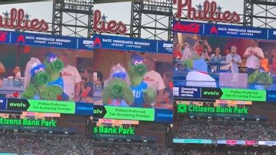 Strikeout Phillies Mascots Recreate Coldplay Kiss Cam Moment