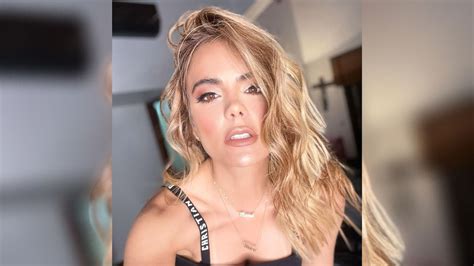 Con Pequeña Pijama Vaneza Peláez Le Deseó Dulces Sueños A Sus