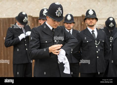 Police Officer Uniform Description At Howard Vasquez Blog