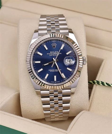 5 Relojes Que No Pueden Faltar En Ninguna Colección Revista Chrono24