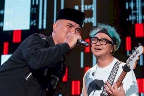 Thomas Ramdhan Lebih Pilih Ahmad Band Daripada Gigi Info Baik Media