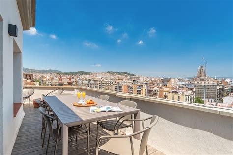 The Corner Apartments Aspasios Barcelona