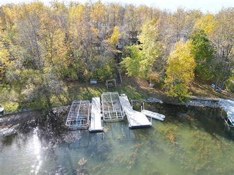 Year Round Home 100 Ft Shoreline 24 X 36 Shop On Lake Metigoshe Four