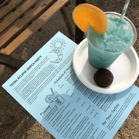 Solar Eclipse” Wine Mixer Country Moon Winery