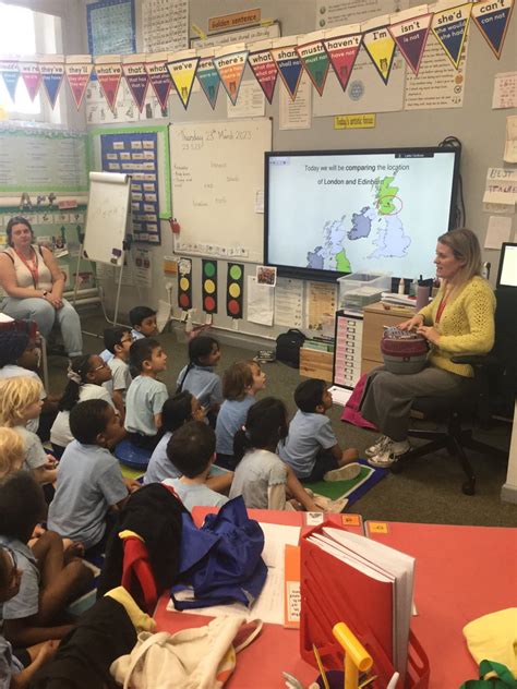 Globe Primary School On Twitter Teacher Swap At Story Time Is Always A Treat