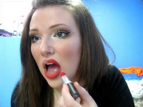 Makeup Tutorial The Perfect Red Lip Youtube