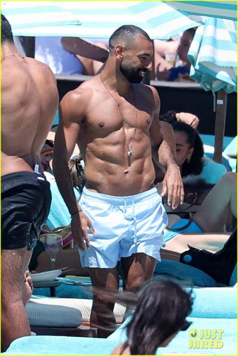 Egyptian Soccer Star Mohamed Salah Shows Off Ripped Abs Going Shirtless