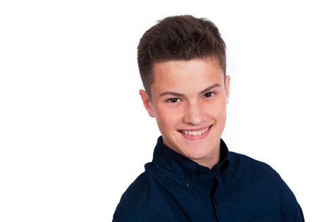 Pictures Of Carson Pound